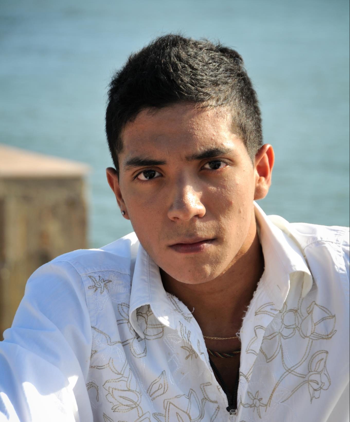 MICHAEL GIMÉNEZ, ANDÁ A CANTARLE A GARDEL !!!! – Cuartemanía.com
